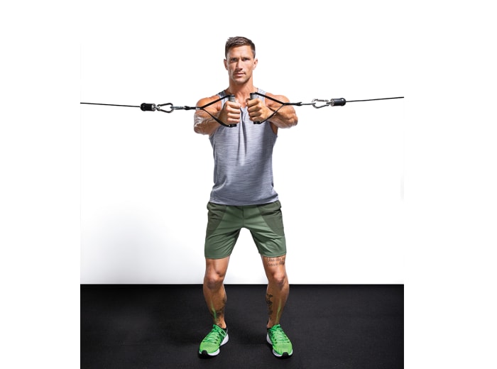 Hit Muscles From Head to Toe With This 45-Minute Cable Pulley Circuit ...
