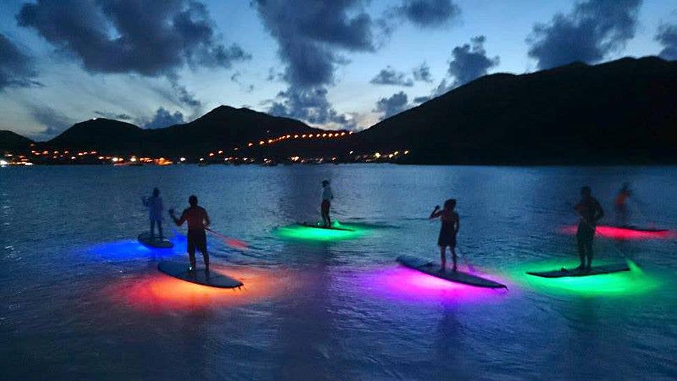 5 Reasons to Try Standup Paddleboarding at Night