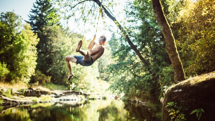 The Easiest Way to Build the Perfect Rope Swing