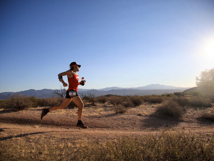 How Ultrarunner Zach Bitter Thrives on a Low-Carb Diet - Men's Journal