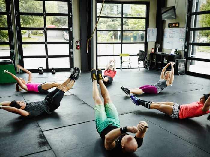 10 Best Abs Workouts for Beginners - Men's Journal