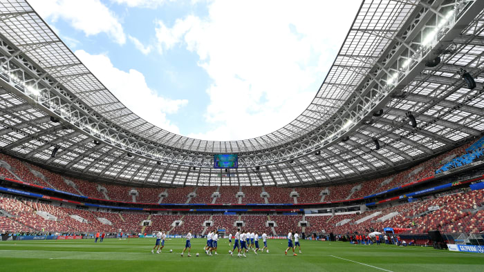 13 Awesome Bars to Watch the 2018 World Cup Around the Globe