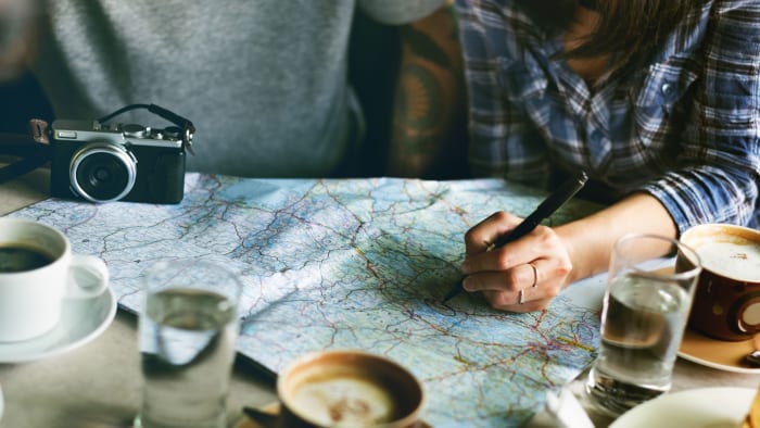 How to Take a Road Trip Without Using GPS