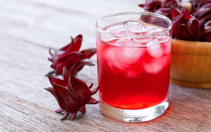 Hibiscus Cocktails are the Spring Drink Trend to Try | Men's Journal