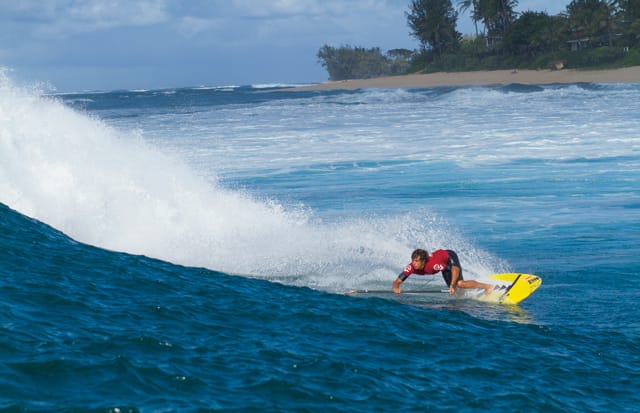 Skills: How to Bottom Turn With Kai Lenny