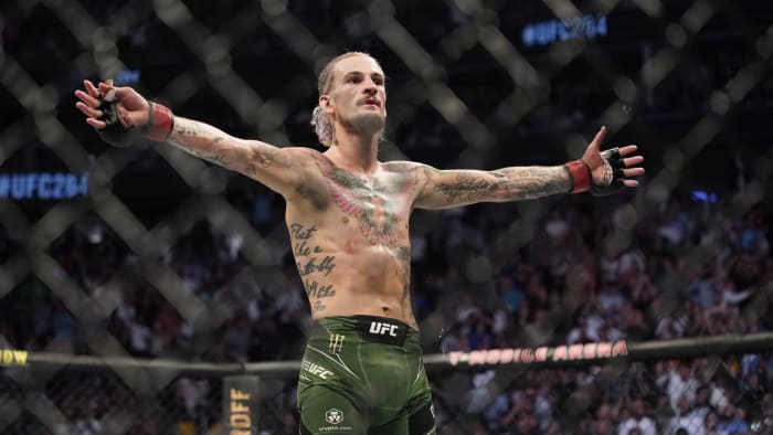 UFC 2022: The 8 Best Fights to Watch This Summer | Men's Journal