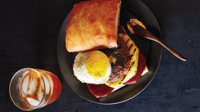 Recipe: How to Make Aussie-style Burger