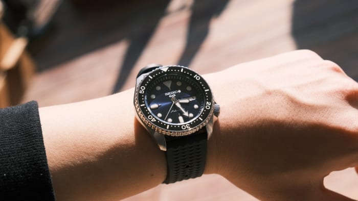 15 Best Dive Watches for Every Budget | Men’s Journal - Men's Journal