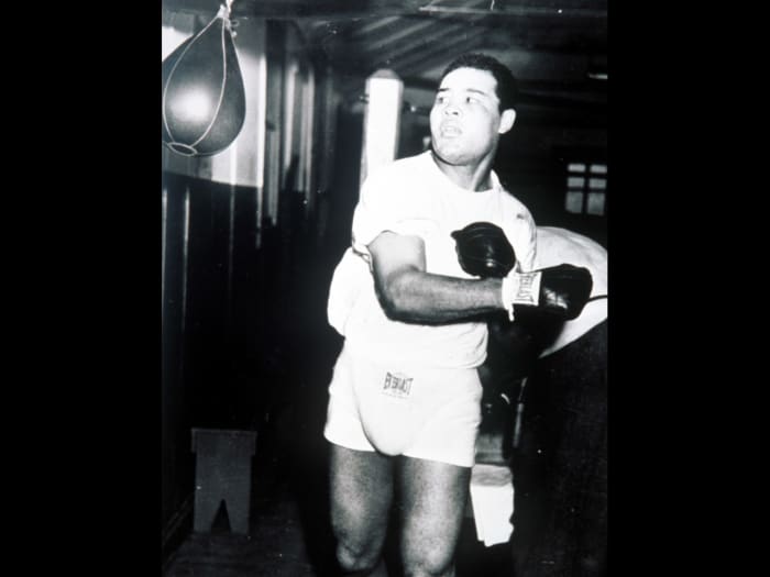 The 5 Fittest Boxers Of All Time