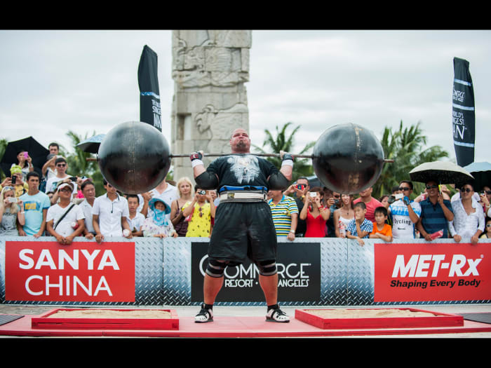 Watch: World’s Strongest Man Brian Shaw sets indoor rowing record ...