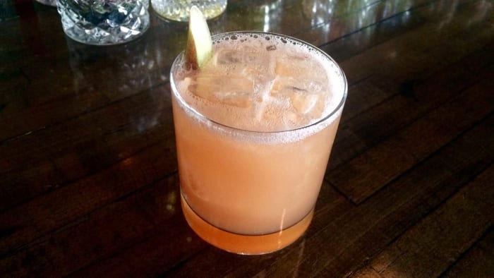 How to Make Crunch Time, a Scotch Cocktail With Grapefruit Bitters