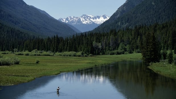 The 17 Best Rivers and Lakes to Go Fly-fishing in Montana