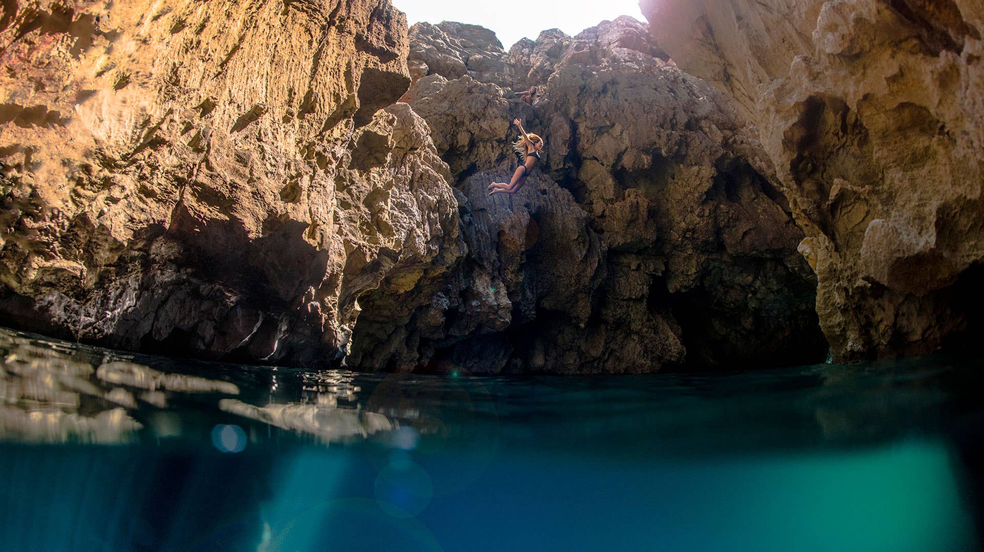 5 of the Best Cliff Jumping Spots Across the World