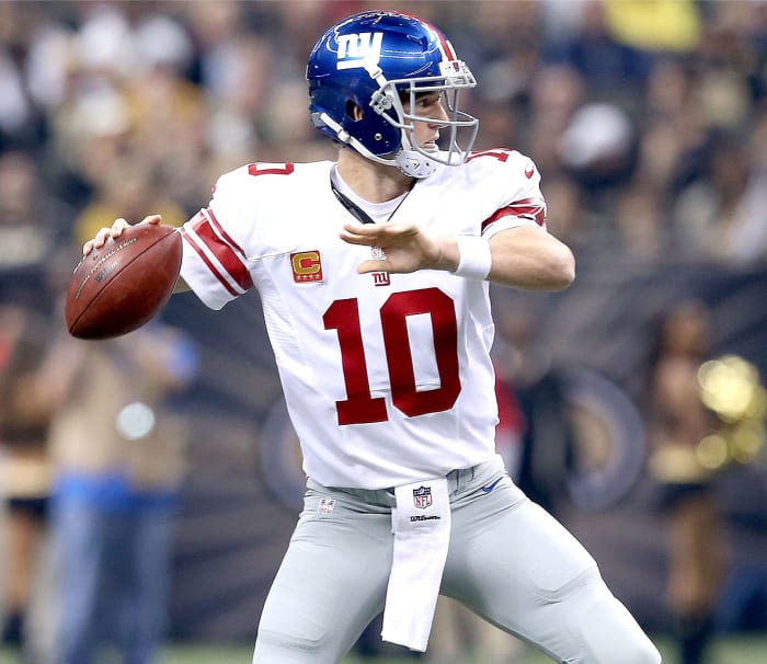 The Top 10 Strongest, Toughest, and All-Out Fittest Quarterbacks in the ...