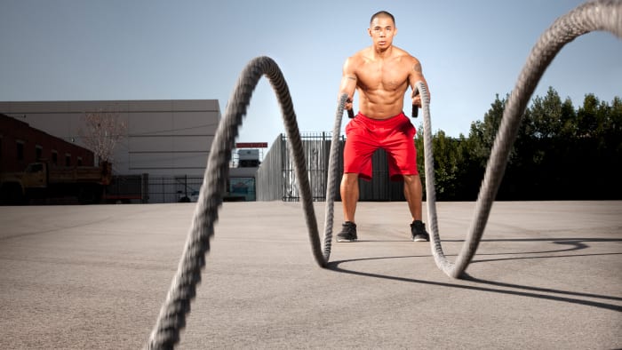 5 Combat Rope Moves to Torch Your Metabolism