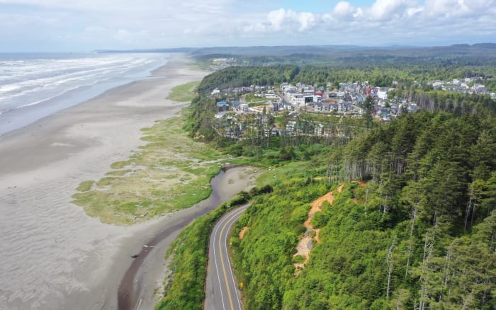 Seabrook, Washington, Winter Travel Guide | Men's Journal