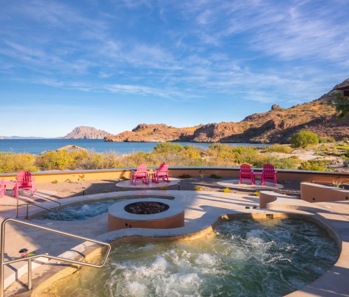 Travel Guide: What to Do Islands of Loreto, Mexico | Men's Journal