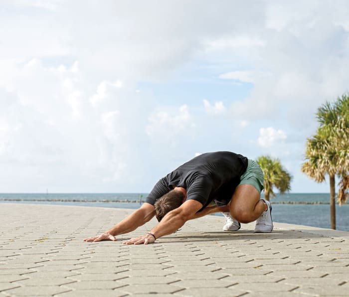 This Animal Flow Workout Will Get You Stronger - Men's Journal