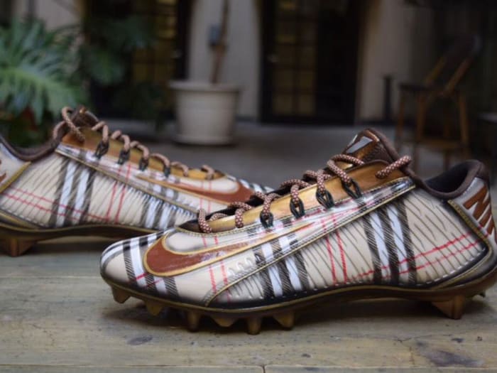 The 15 Coolest Custom Football Cleats from the 2016-2017 NFL Season