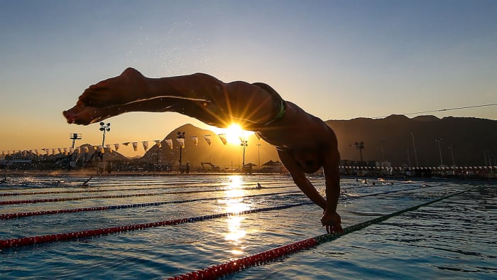 The Fat-Burning Swimming Workout to Lose Weight and Gain Strength - Men ...