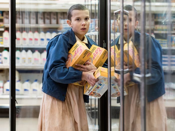 ‘Stranger Things’ Cast: 11 Characters Who Look Totally Different in ...