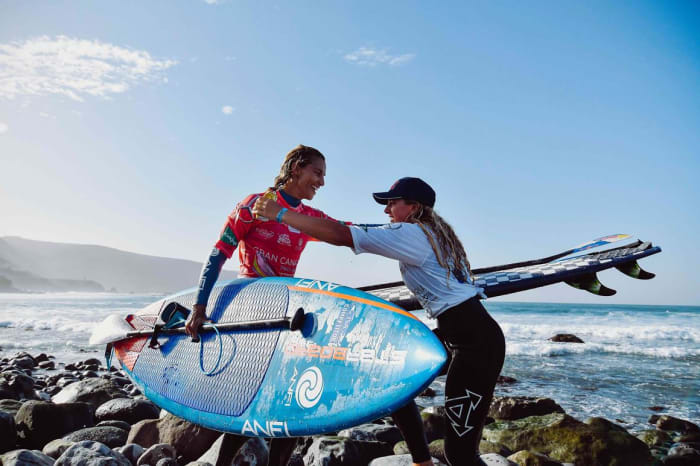 Sean Poynter and Iballa Moreno Win 2018 SUP Surfing World Titles