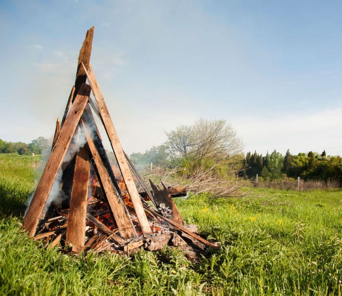 12 Outdoor Survival Skills You Should Know - Men's Journal