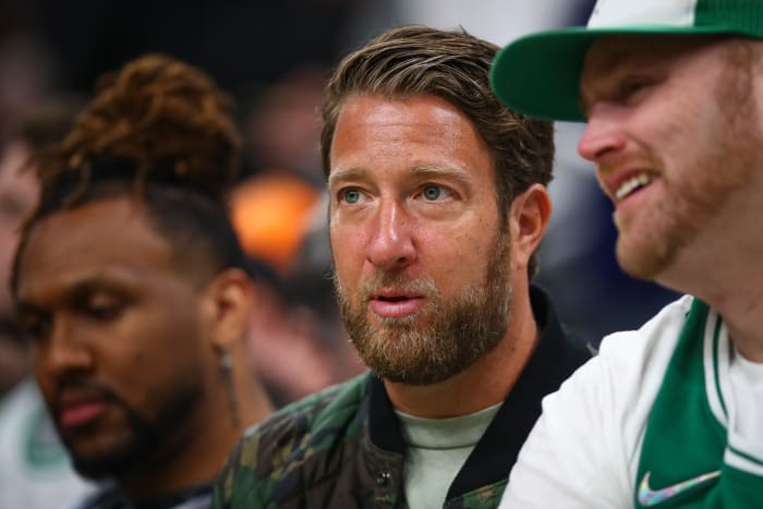 Dave Portnoy Repurchases 'Barstool Sports' From Investors