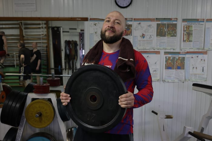 For Ukrainian Soldiers, the Gym Is a Relief From the Trenches