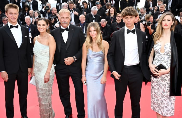 Kevin Costner Makes Appearance With Five Children at Cannes Film ...