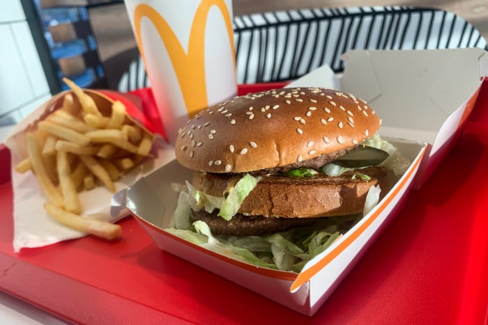 McDonald’s Introduces Improved Big Mac. Here Are All the Changes to Its ...