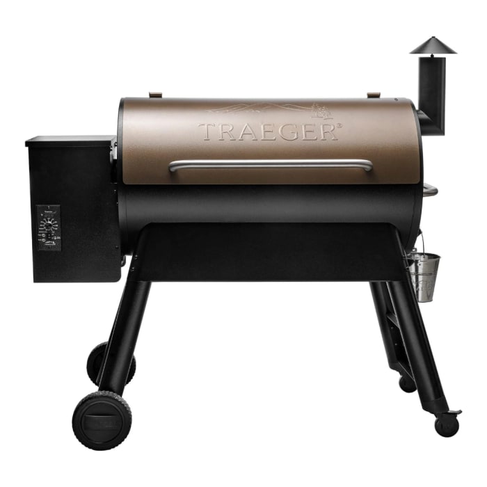 Traeger’s Pro 34 Wood Pellet Grill Is $201 Off on Amazon