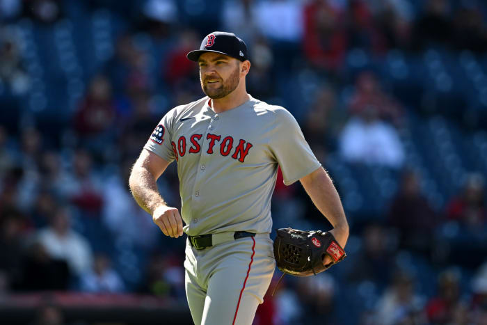 MLB Player, Wife Receive Awful Death Threats After Loss