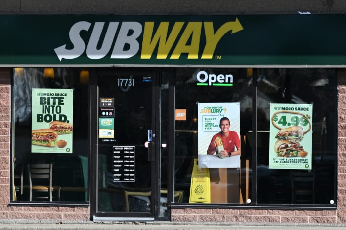 Is Subway Open or Closed on Memorial Day 2025?