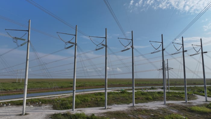 This New Energy Report Has Experts Sounding the Alarm On Looming Blackouts