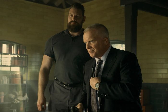 ‘Reacher’ Star Still Holds Record as SNL’s Youngest-Ever Cast Member