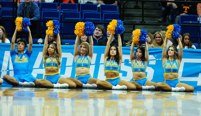 UCLA Cheerleader Seanna Mueller-King Turns Heads in Midriff-Baring Outfit