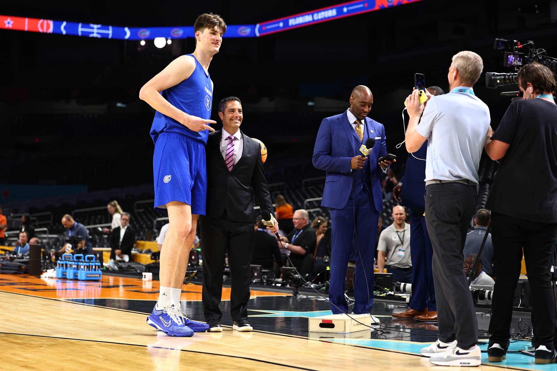 Reporter's Video With 7-Foot-9 Basketball Player Turns Heads Before ...