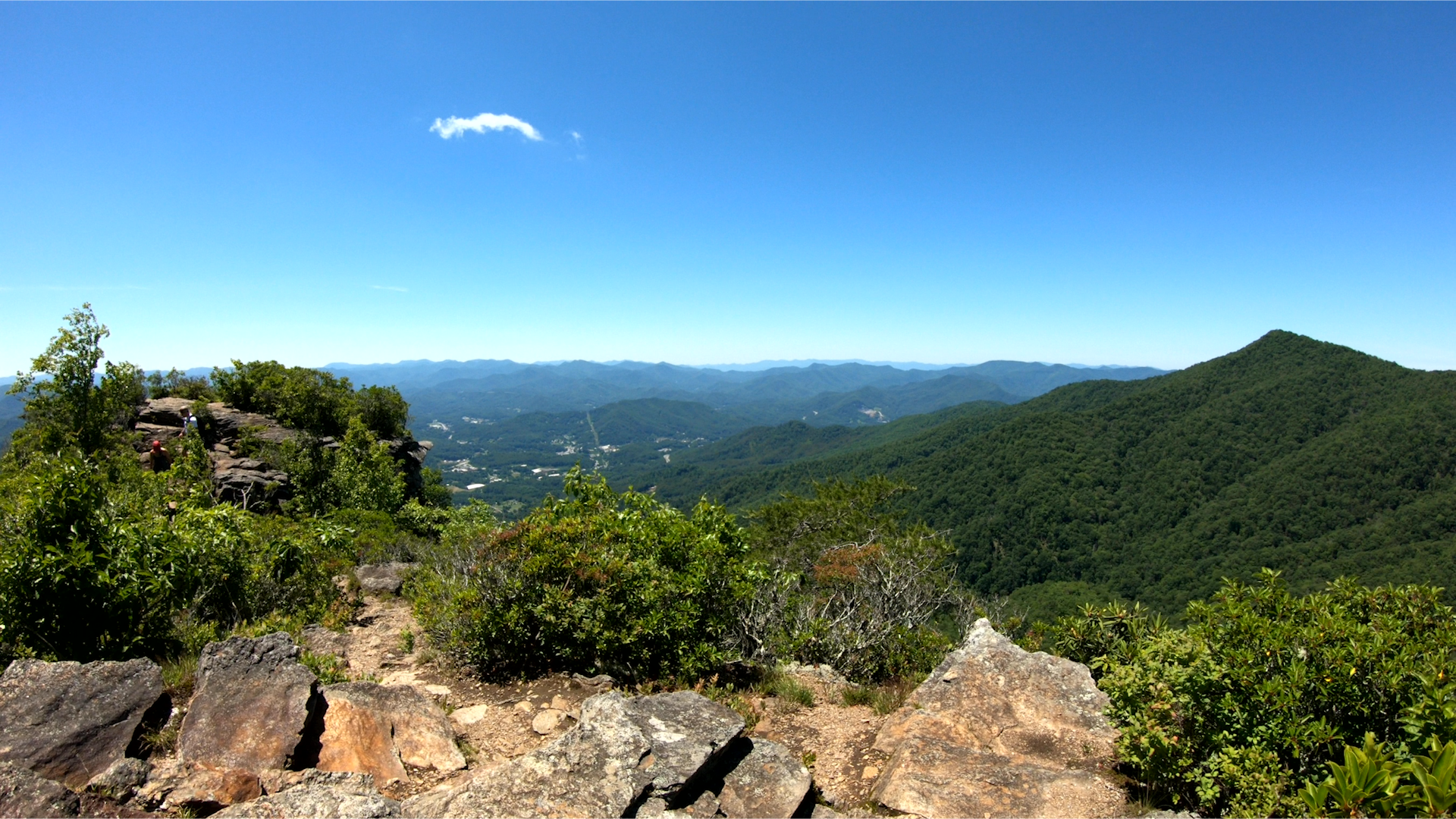 How to Hike the Pinnacle in North Carolina