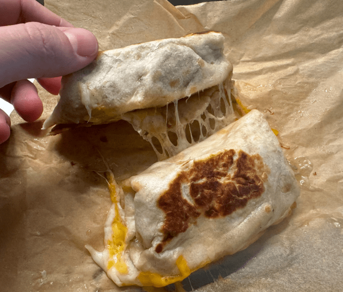 Taco Bell Cheesy Dipping Burritos Review