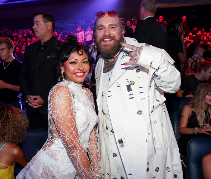 Who Is Teddy Swims Dating? All About Raiche Wright