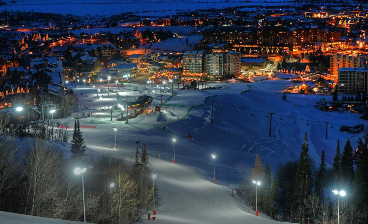 The 5 best spots across the country to try night skiing