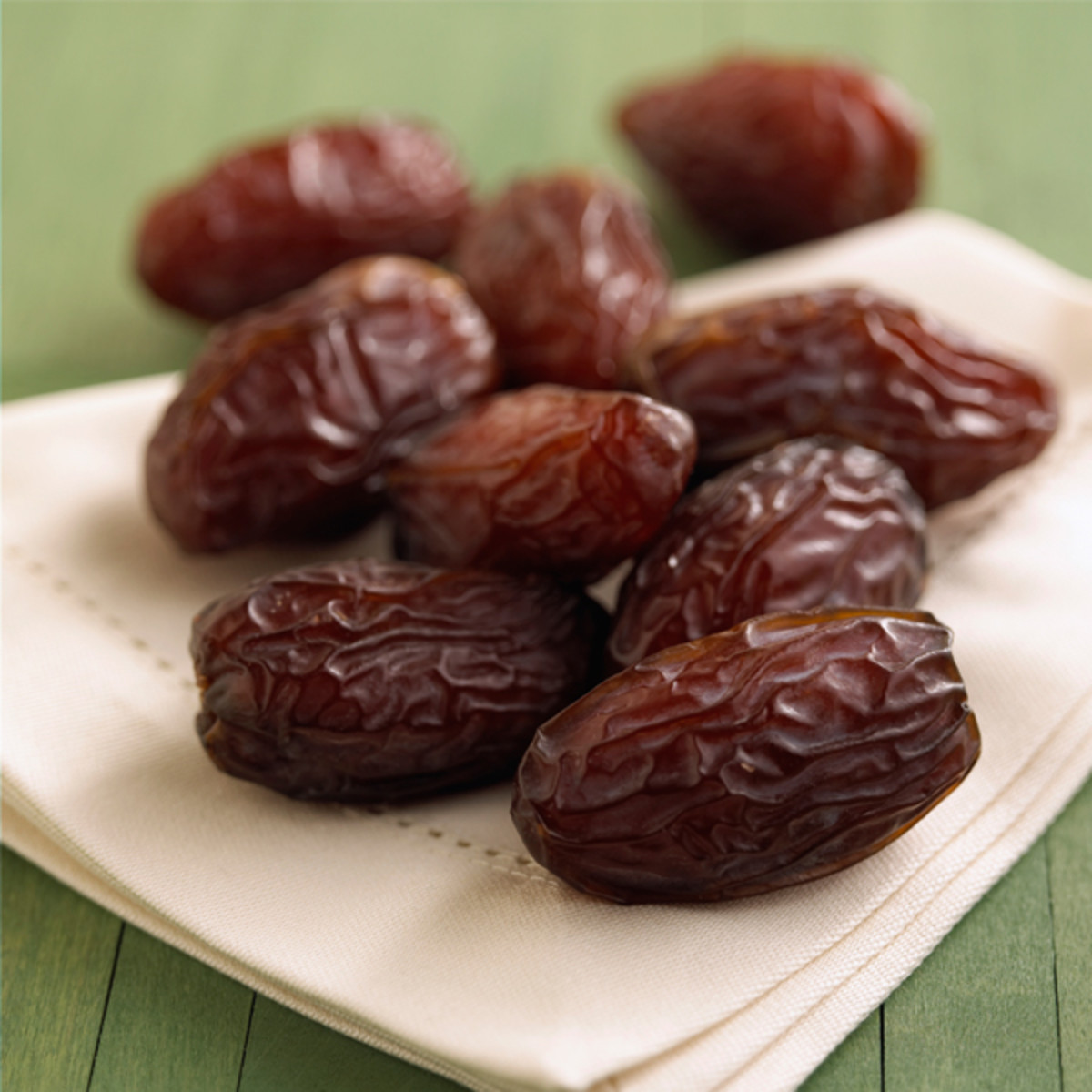 The 5 Healthiest Winter Fruits to Fight Colds and the Flu