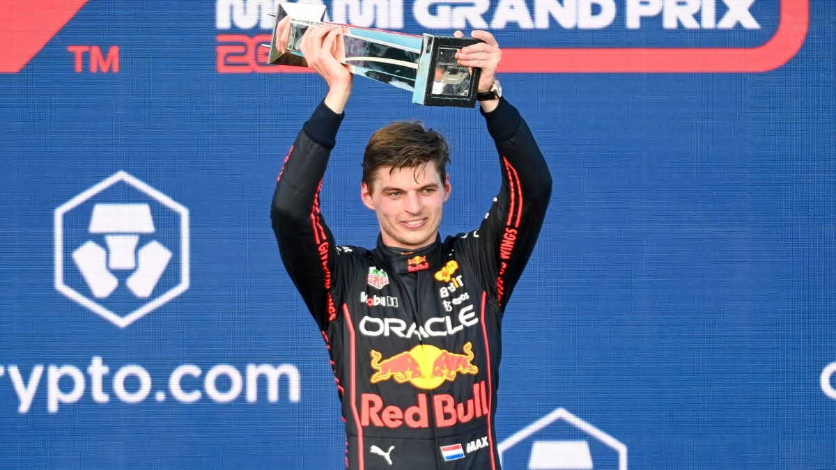 7 Best Formula 1 Drivers to Watch in 2022 | Men's Journal