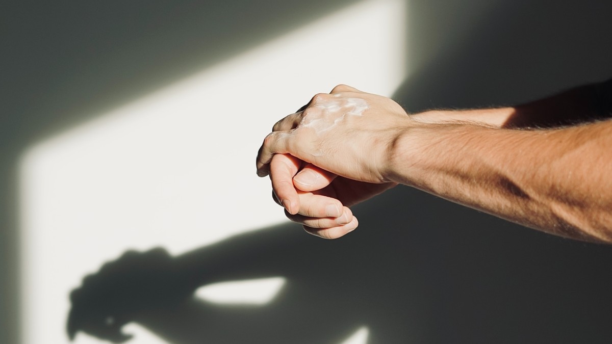 7 Best Body Lotions for Men 2021 | Men's Journal