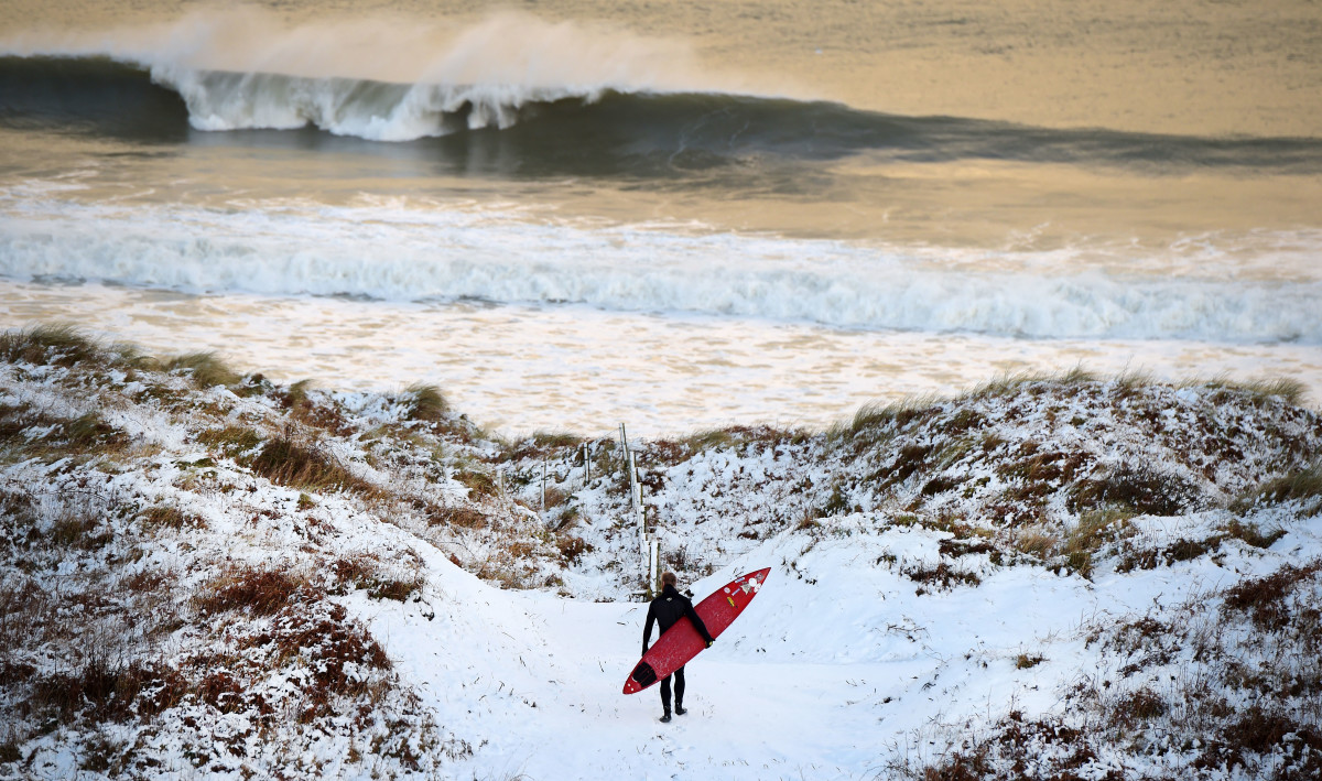 7 Winter Surfing Tips to Keep You From Freezing to Death
