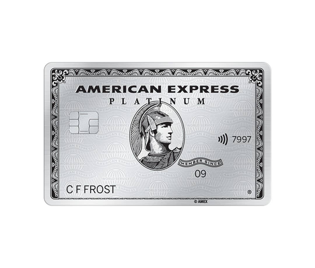 Best Credit Cards for Travelers to Get Points and Benefits | Men's Journal