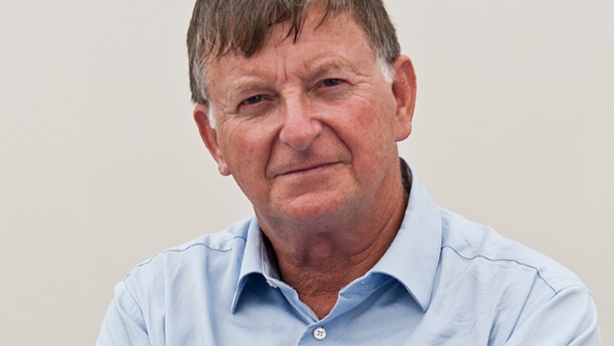 Graham Hawkes and the Race to the Bottom of the Sea