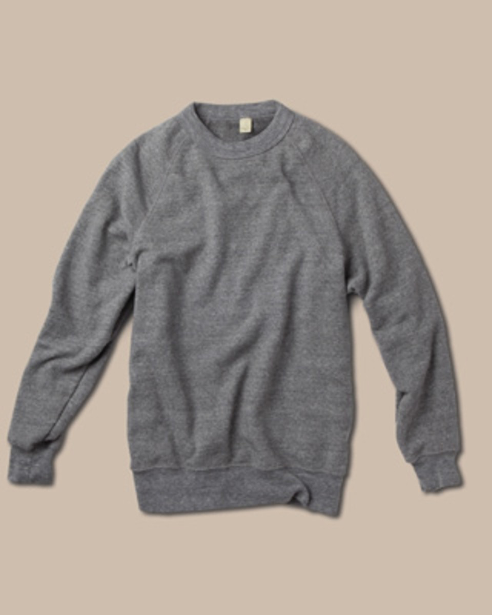 10 Casual Men's Wardrobe Essentials