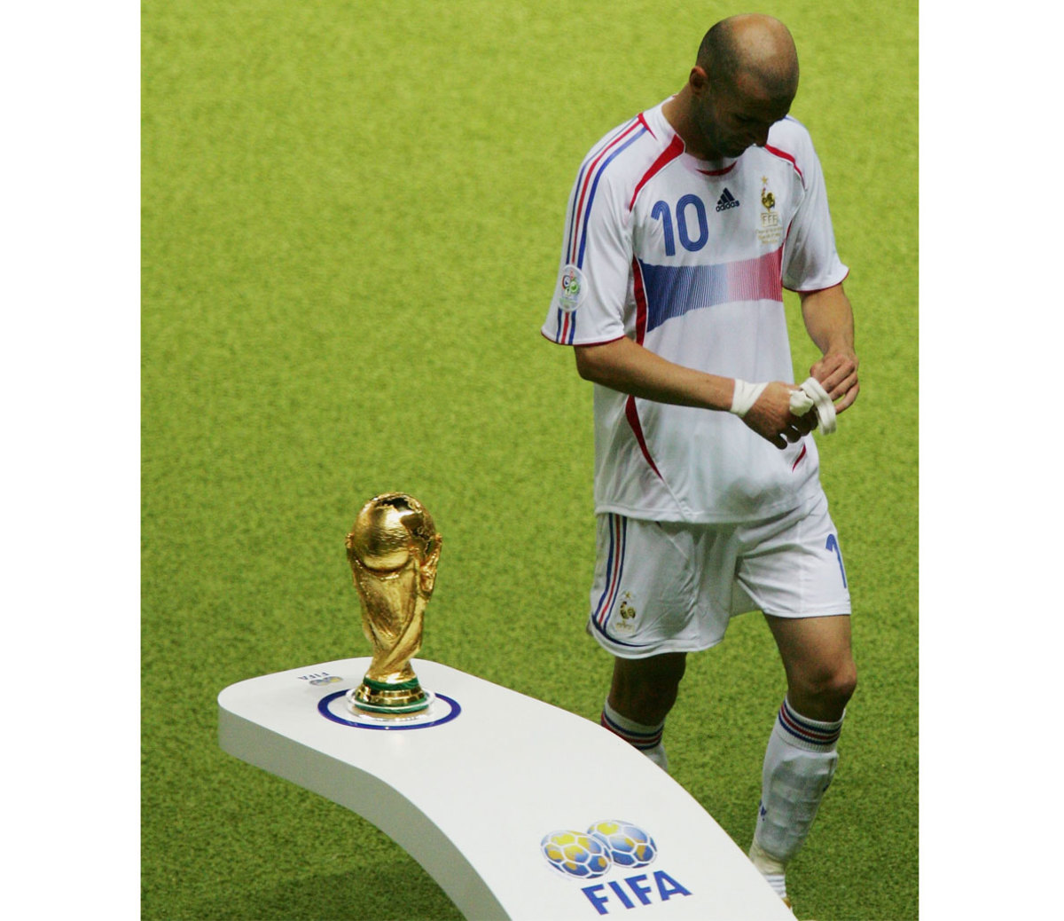 10 Iconic World Cup Images